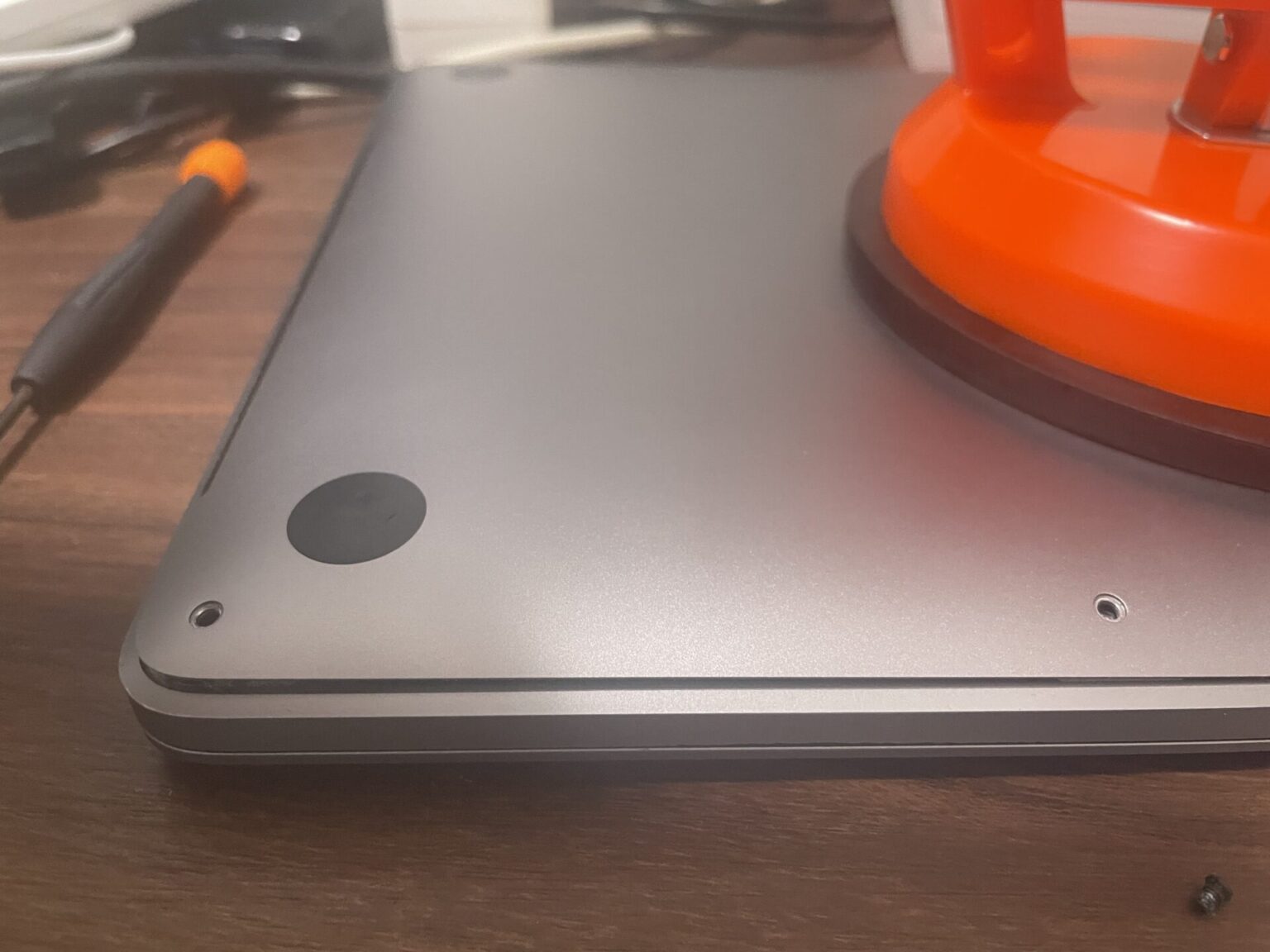 MacBookPro2020を分解清掃してみた - SunLTechLogs